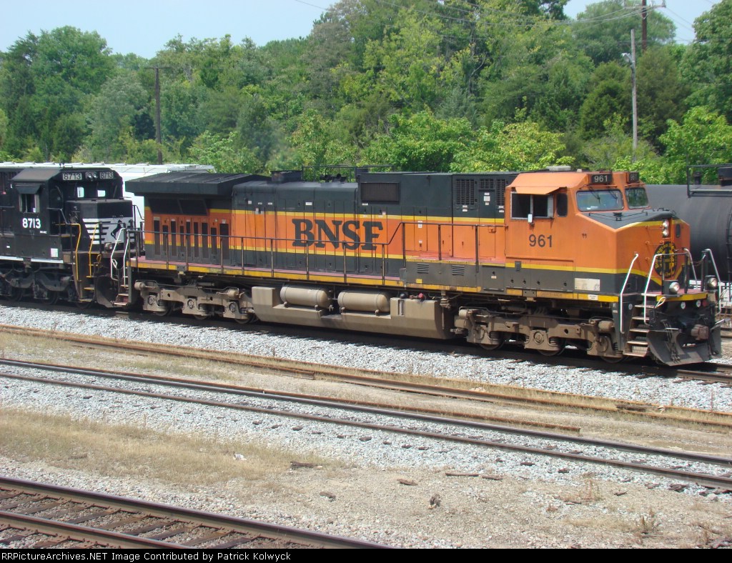 BNSF 961